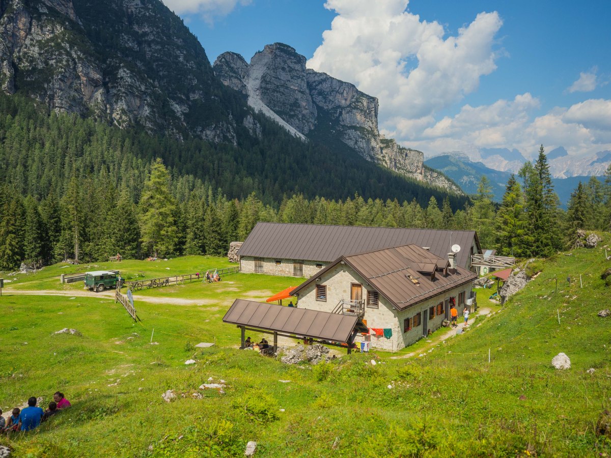 Alla Scoperta della Val Zoldana – Malga Pramper